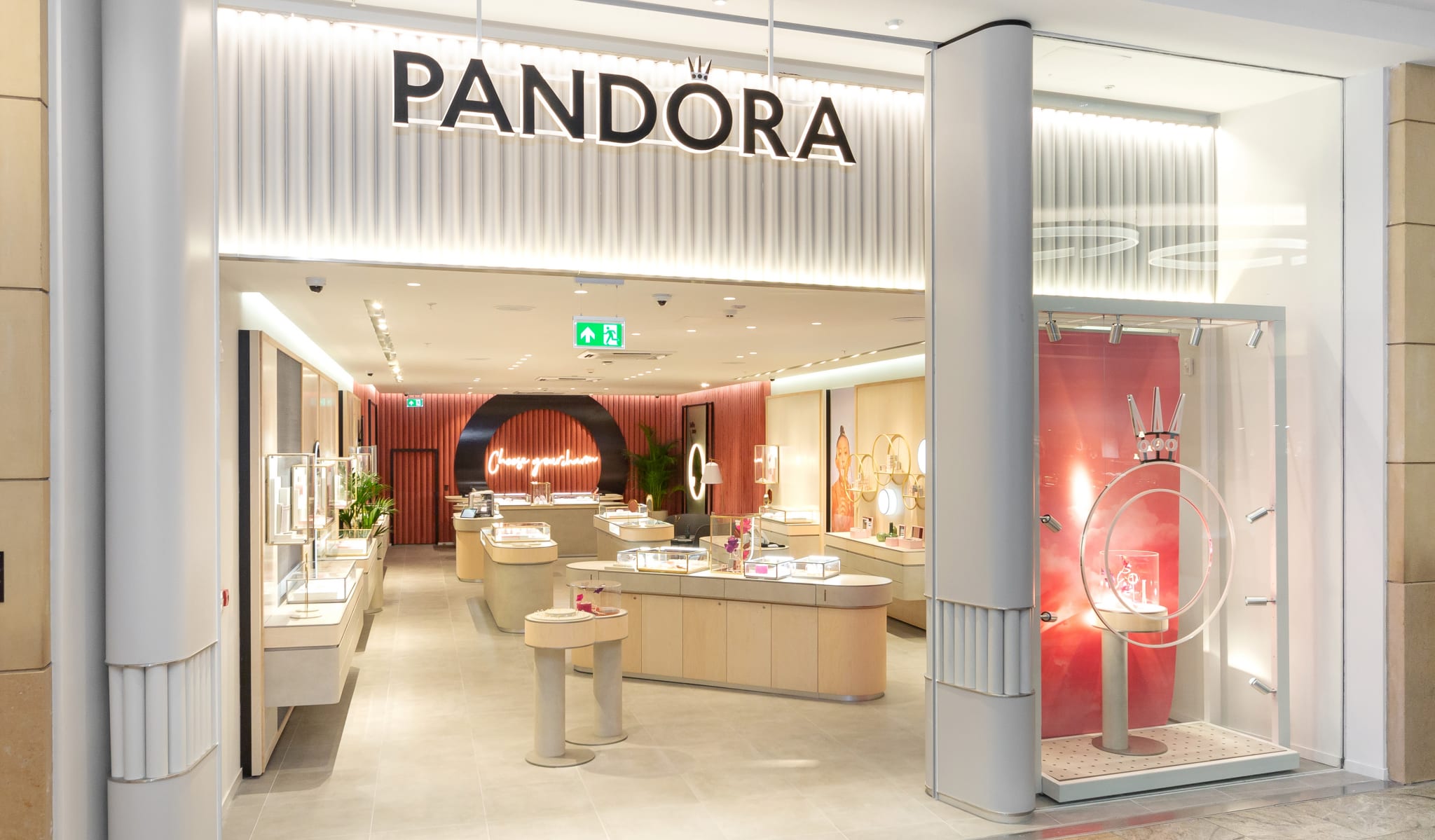Pandora Share Price Erupts 16% on Raised Profit Guidance | AskTraders.com