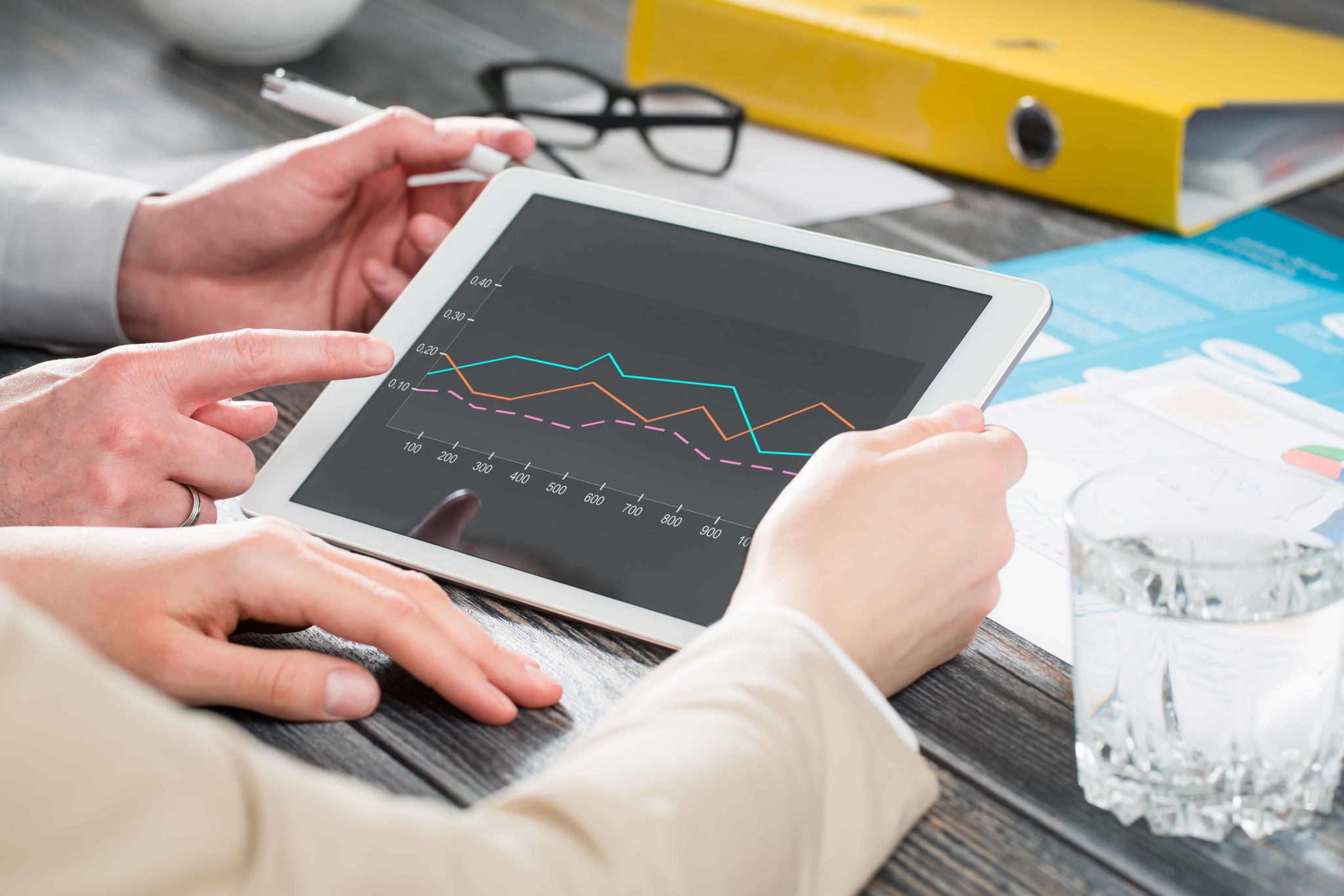 Best Tech Stocks to Buy Right Now | AskTraders.com